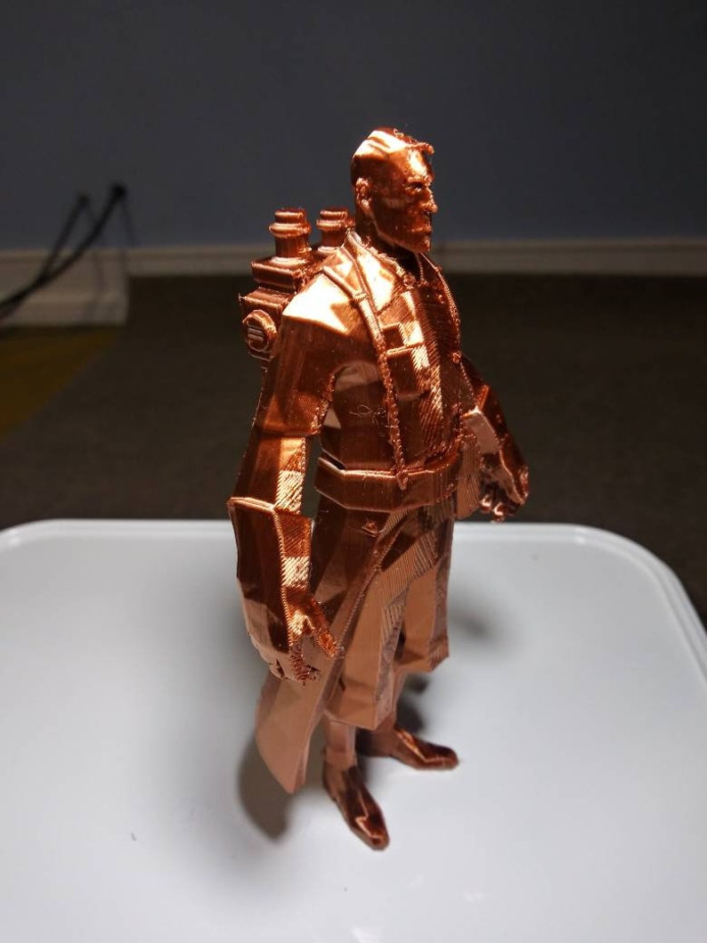 Medic Team Fortress 2 Figure 3D Printed Copper PLA TF2 Gamer - Etsy
