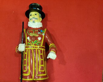 Beefeater Statue | Etsy UK