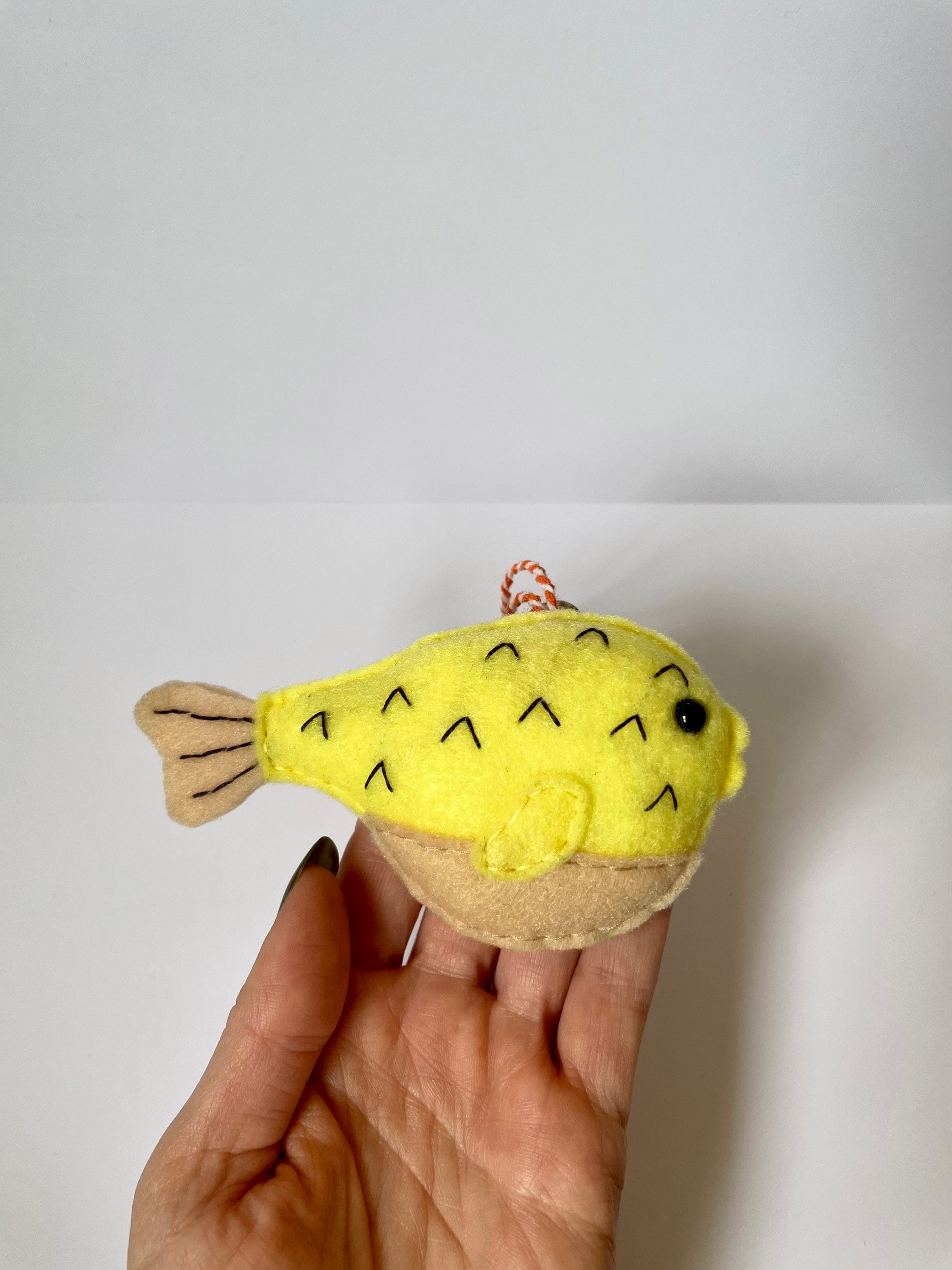 Handmade Felt Pufferfish Keyring Keychain Brooch Plush Magnet Gift Pin Badge Animal Decoration ...