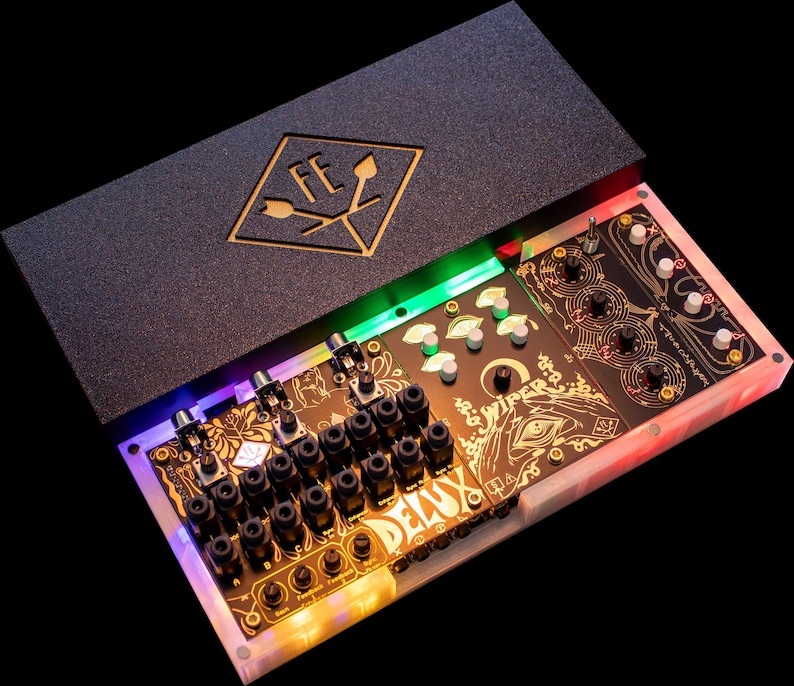 Mismatcher Delux Complete Set With Case // Analog Video Glitcher // VHS ...