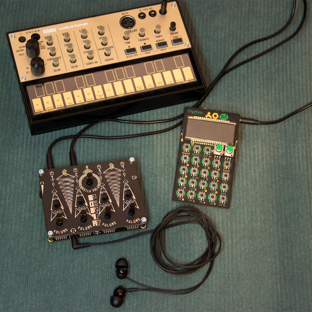PORTA PARTY --//-- Portable Mini 4 - Channel Stereo Mixer - Etsy