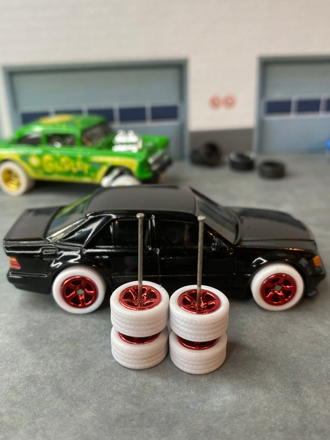 10/10mm White With Red Rims 5 Spoke Treaded Rubber Tire Set. - Etsy