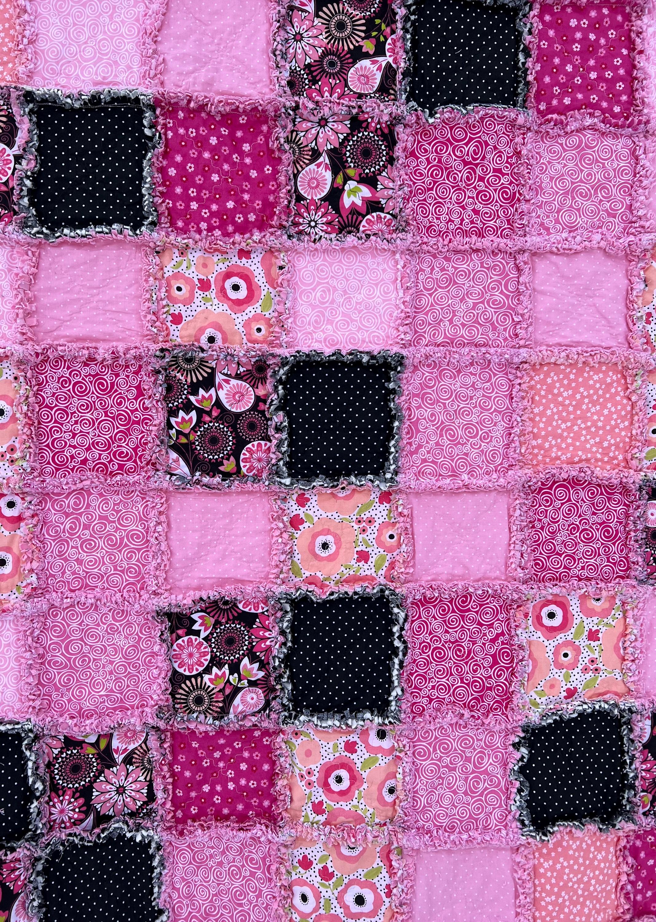 Pretty in Pink Rag Quilt, Rag Quilt Bed Spread, Twin Size Quilt, Pink ...