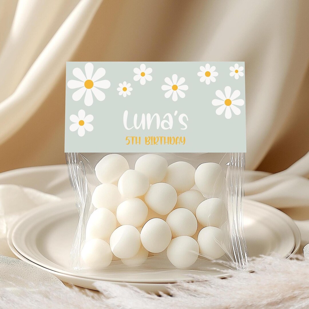 Printable Treat Bag Toppers, Candy Bag Favors | Daisy, Little Miss ...