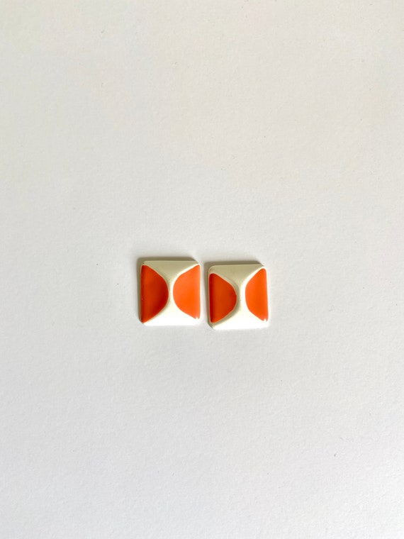 square white and salmon - Gem