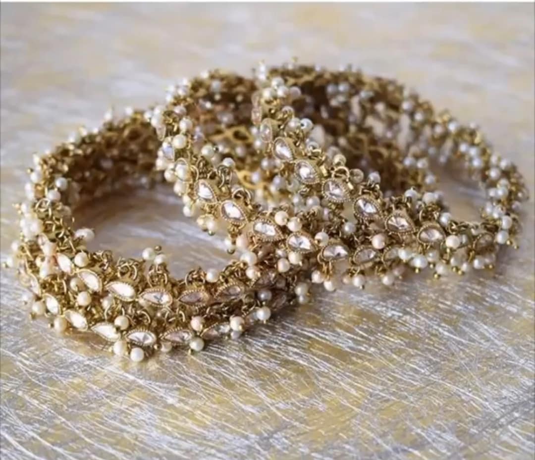 Indian/ Asian Pearl Bangles in Gold. Indian Beaded Khangan in Gold ...