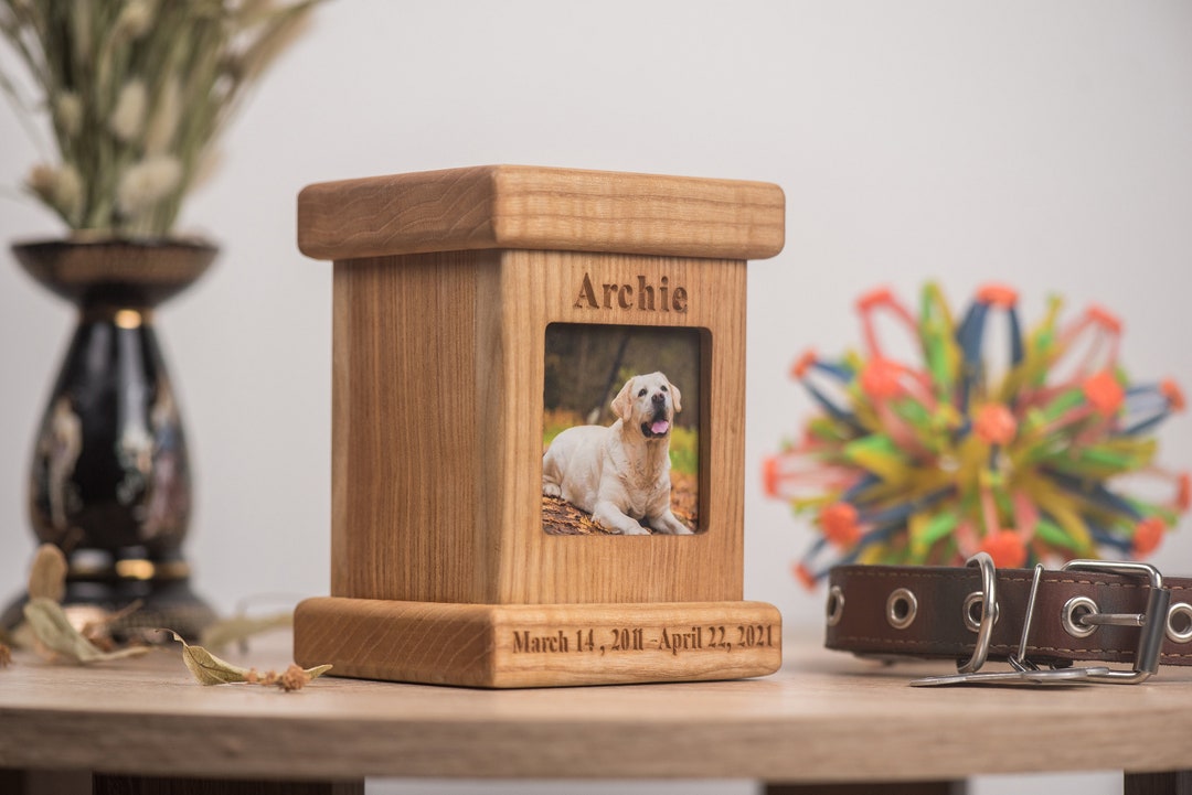 Pet Urn / Memorial Cremation Pet Urn for Animals Dogs Cats Birds ...