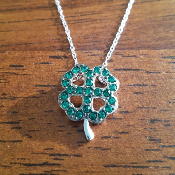 Crystal 4 leaf clover - Gem