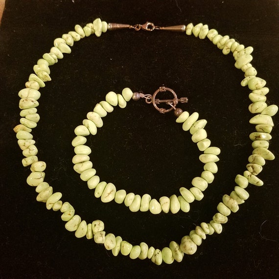 Native American Gaspeite Nugget 17.5 Necklace and - Etsy UK