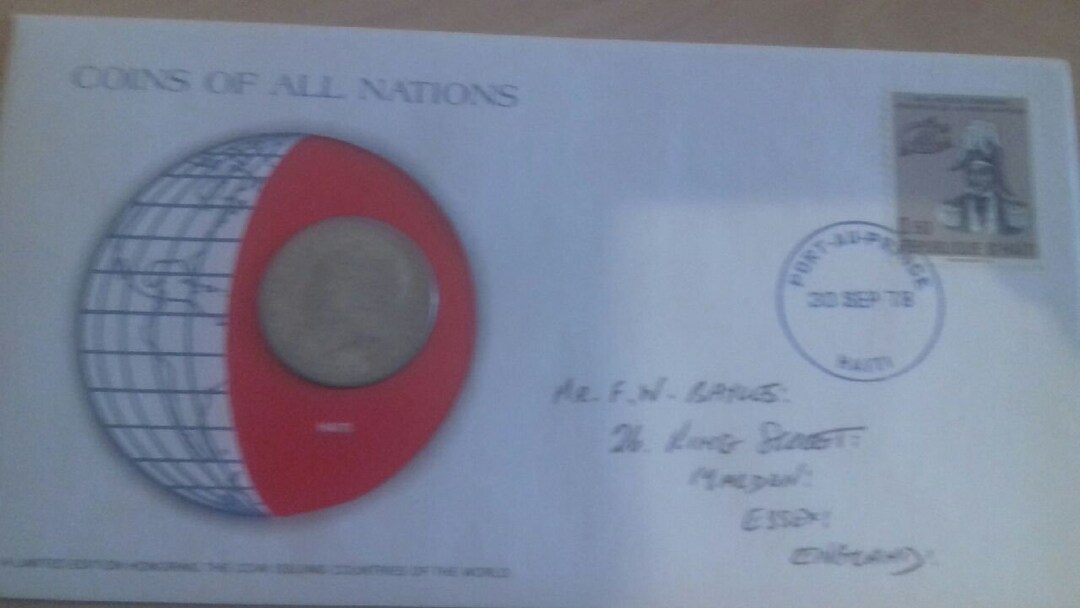 STAM002 Set of World Coin / Stamp Collection - Etsy