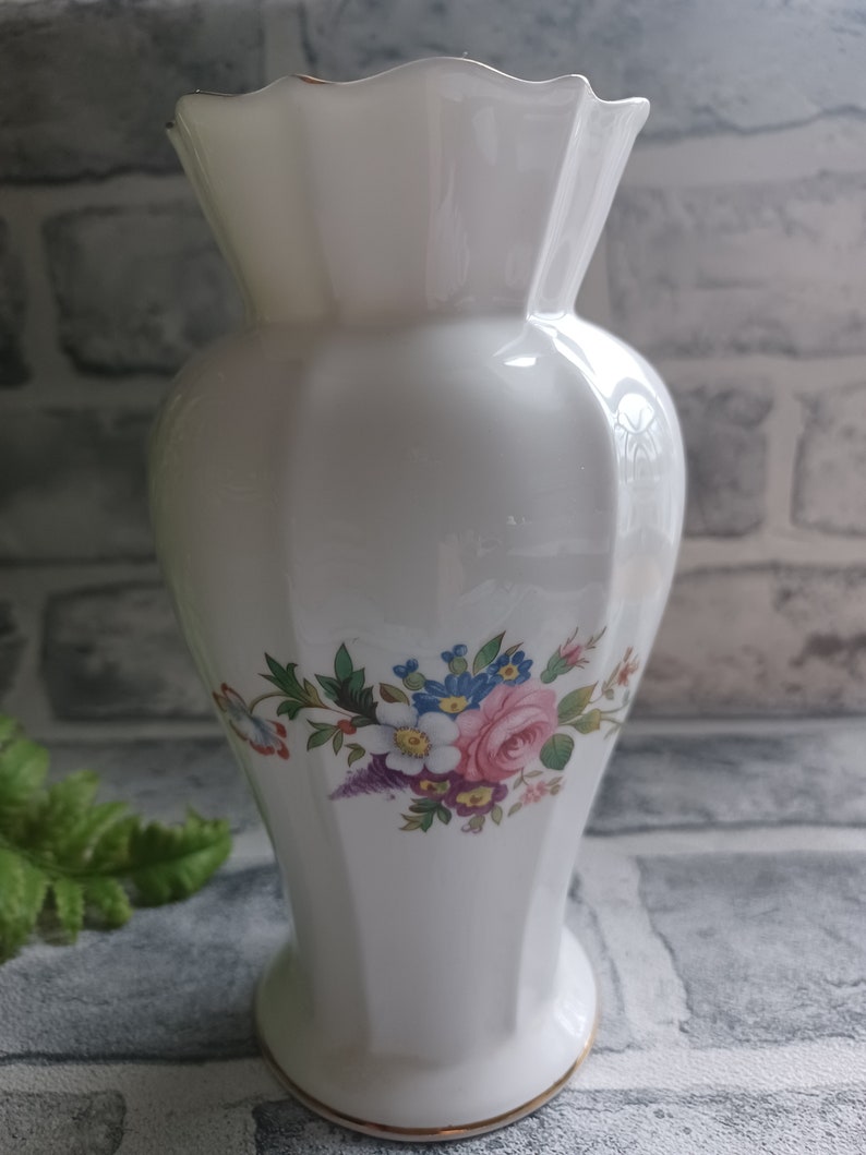 Ainsley Vase "howard's Spray" - Etsy