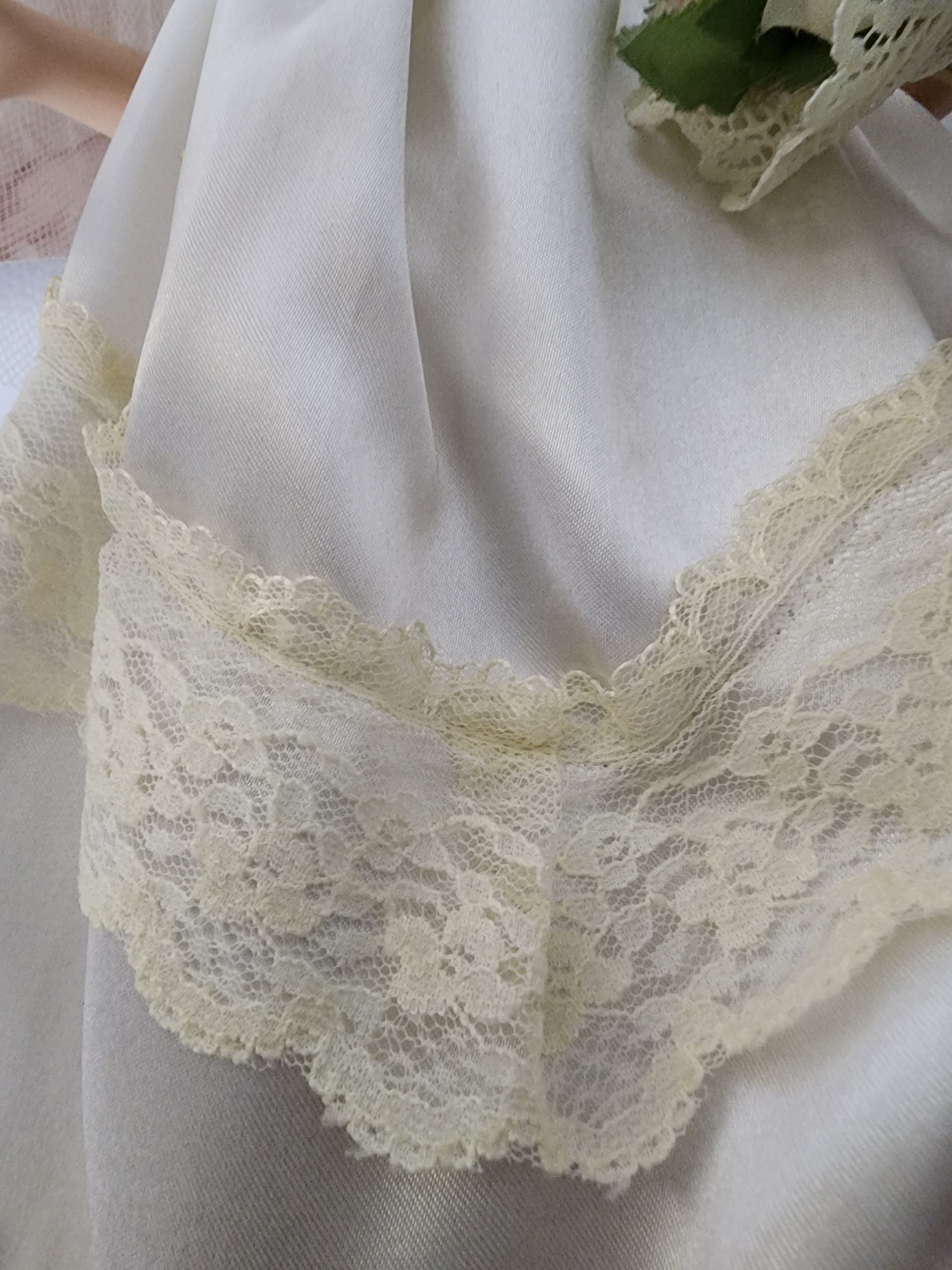 Vintage Porcelain Bride Doll - Etsy