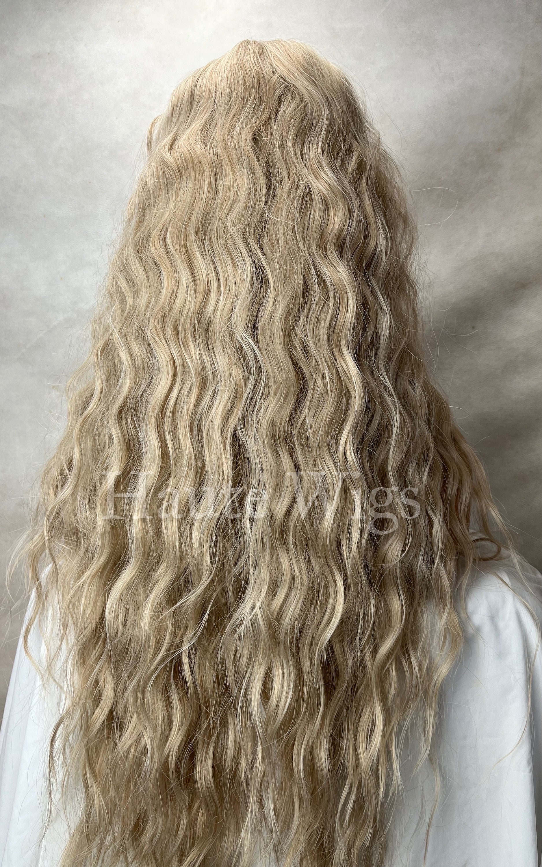 Rio - Wavy 30 Inch Light COOL Tone Ash Blonde Wig No Ombré Womens Long ...