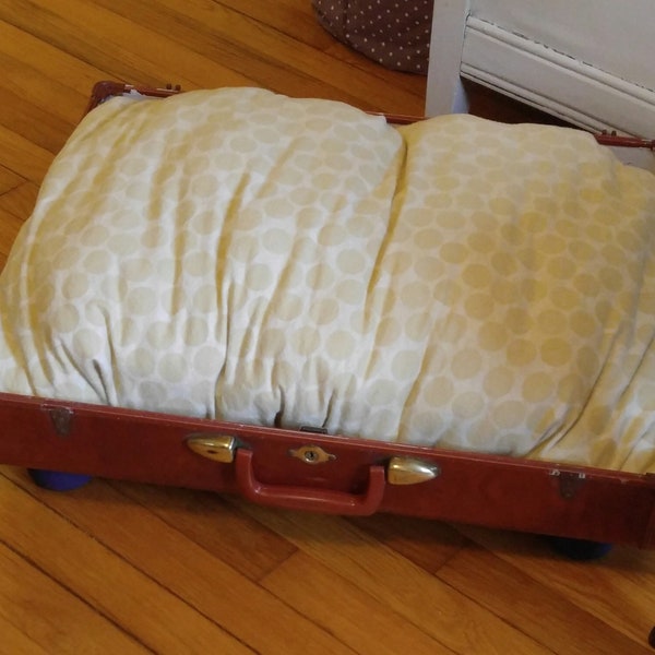 Suitcase Pet Bed - Etsy