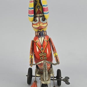 Vintage Wind up Wind-up Tin Toy Circus Duck Pedaling Tricycle Bicycle W ...