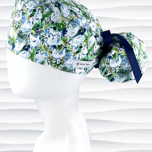 Flowers Chickens Ponytail Scrub Cap for Women, Blue Green, Buttons ...