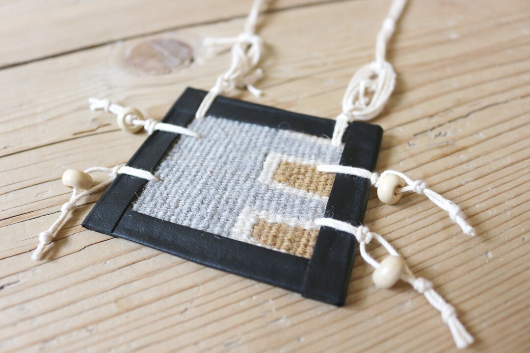 Aztec Indian Necklace, Native Mexico Ornaments, Rustic Loom Wool ...