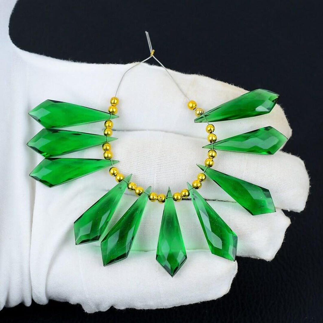 AAA+ Quality Emerald Hydro Quartz Gemstones Kite Shape Approx. 27X10 MM ...