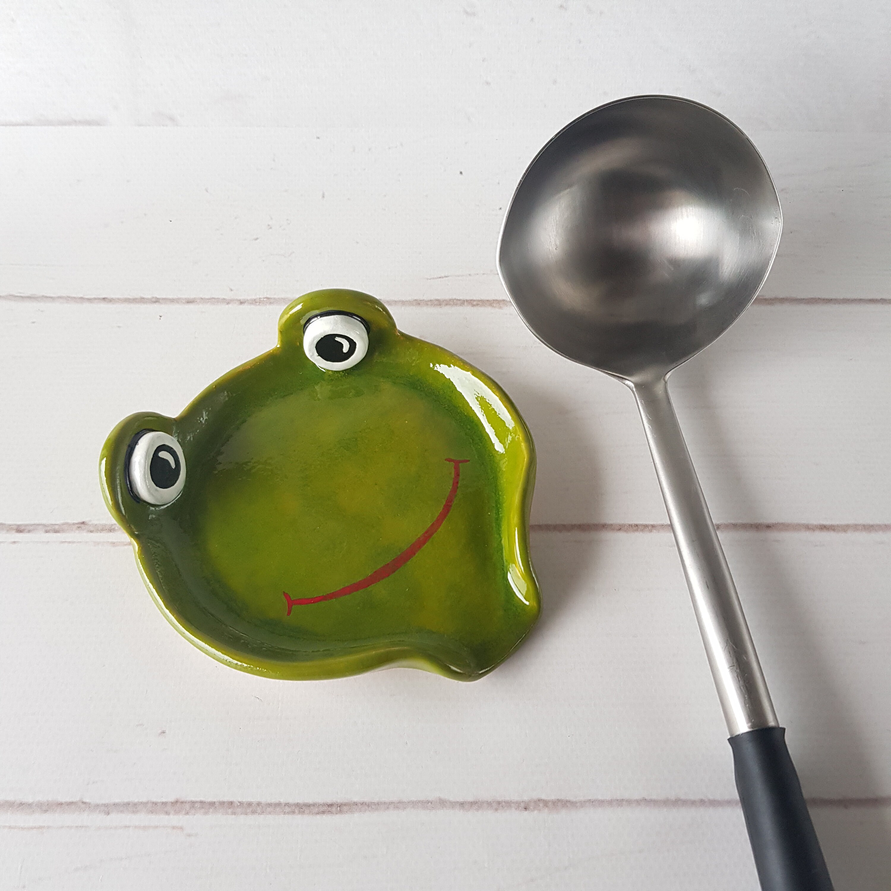 Frog spoon rest Cute green froggy utensil holder Ceramic spoon | Etsy