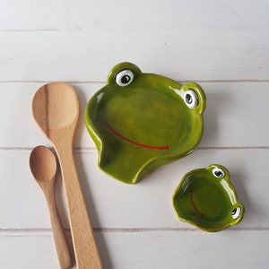 Frog Spoon Rest Cute Green Froggy Utensil Holder Ceramic Spoon Holder ...