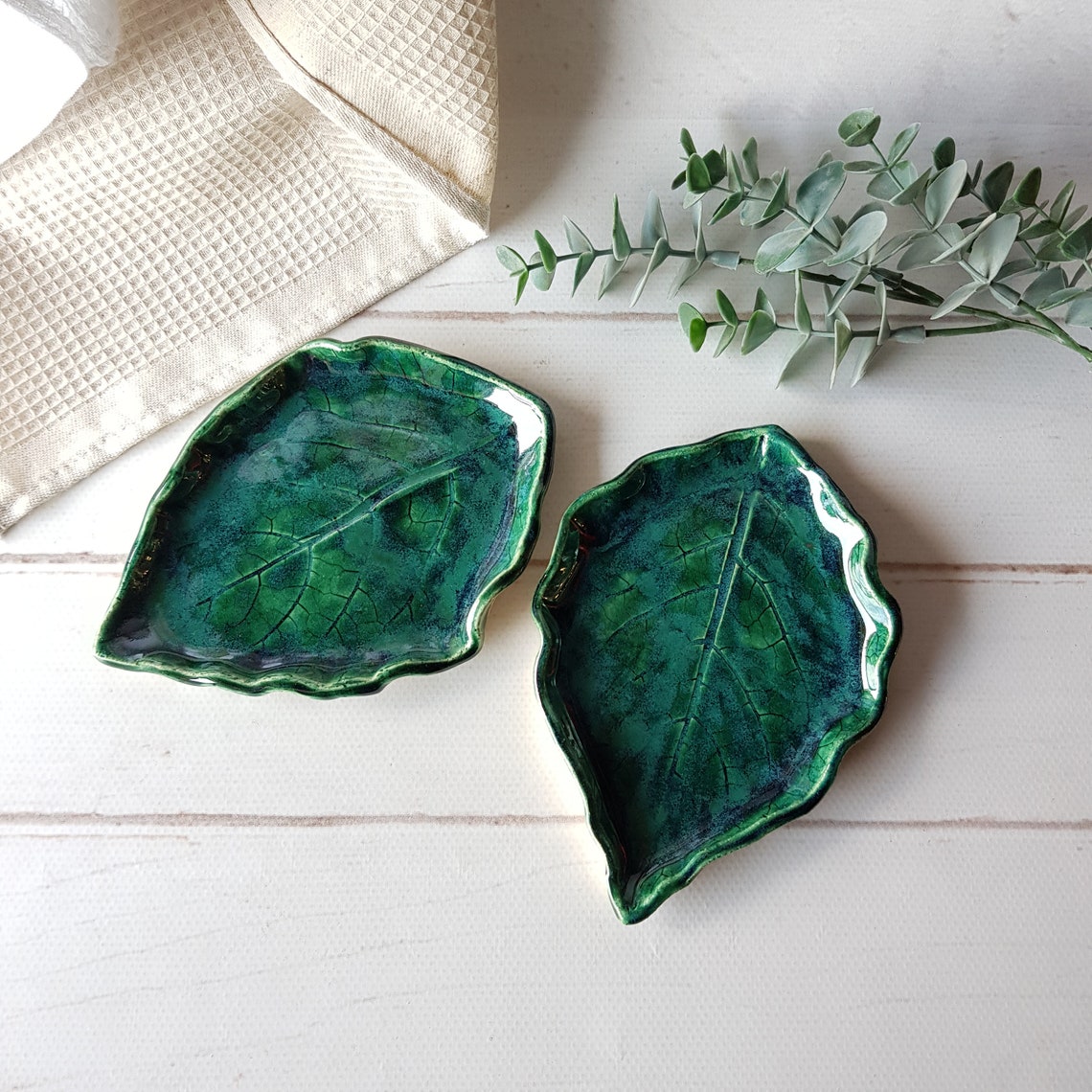 Ceramic leaf spoon rest Emerald green spoon rest Pottery | Etsy