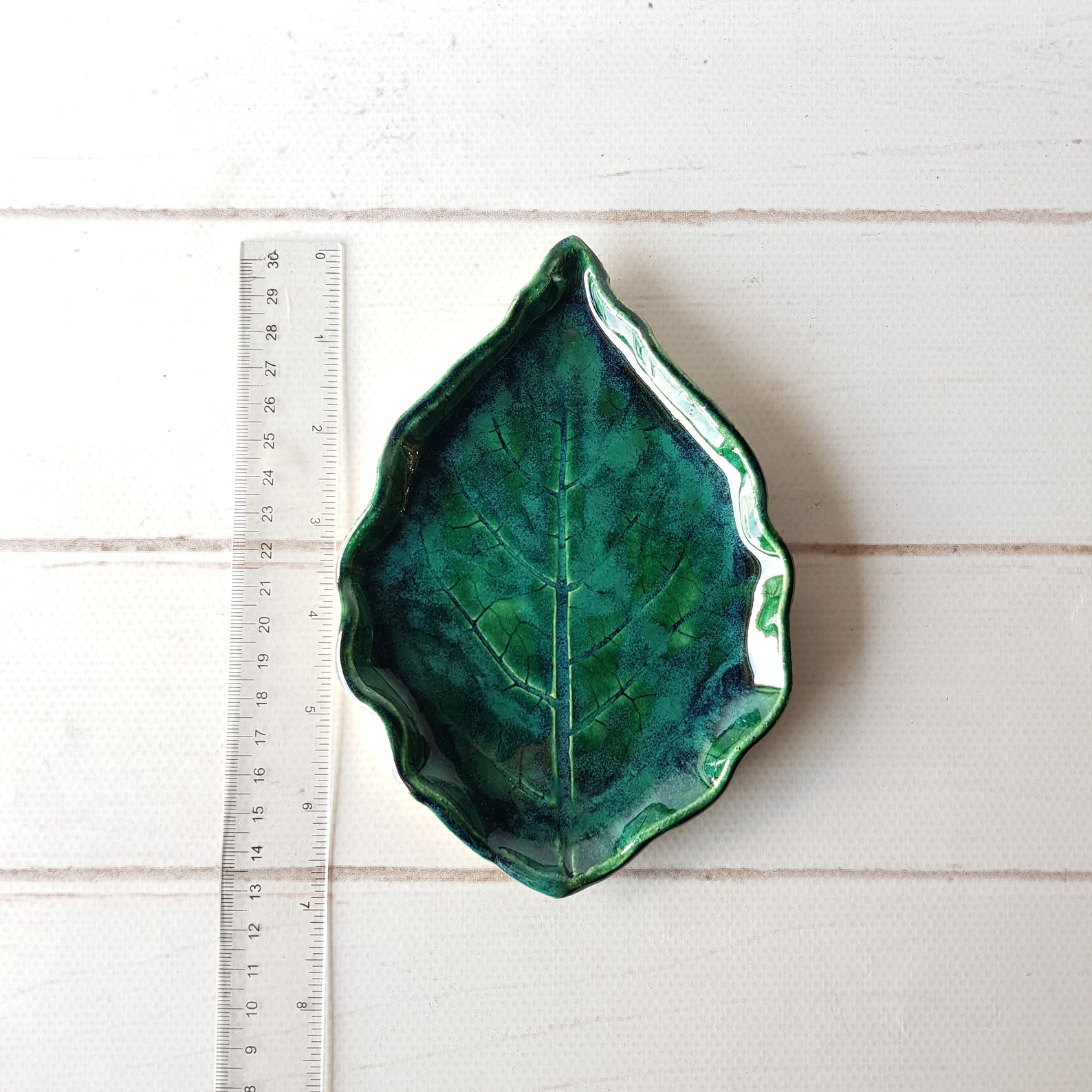 Ceramic Leaf Spoon Rest Emerald Green Spoon Rest Pottery Utensil Holder ...