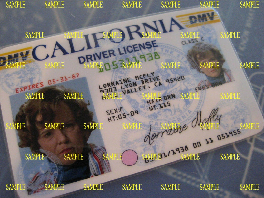 Back to the Future -lorraine Mcfly -old 1985 - License - Prop-cosplay ...