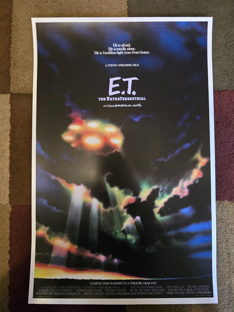 E.T. the Extra-terrestrial ( 11" X 17" ) Movie Collector's Poster Print ...