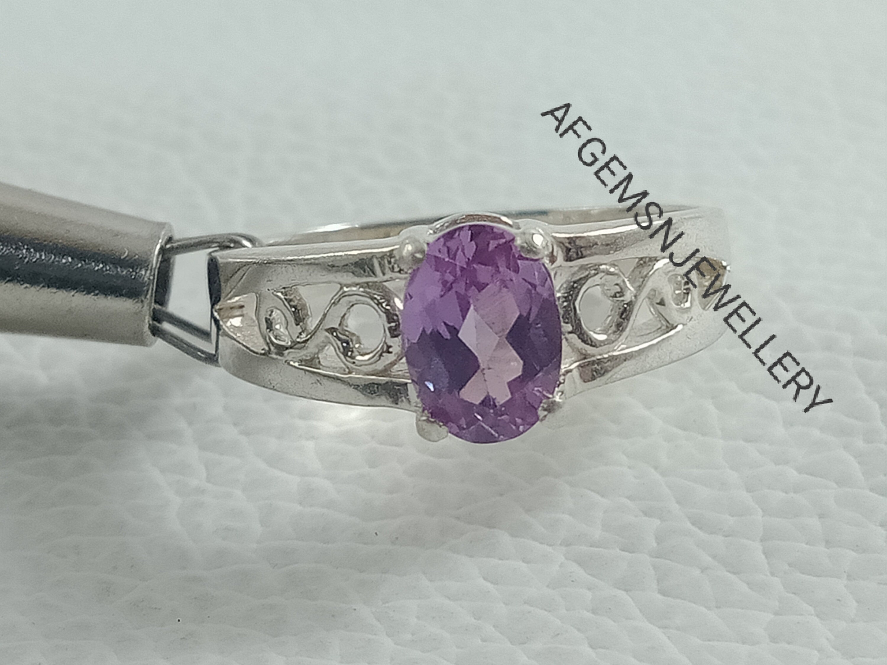 Vintage Alexandrite Ring-Engagement Ring-Oval Cut-Color | Etsy