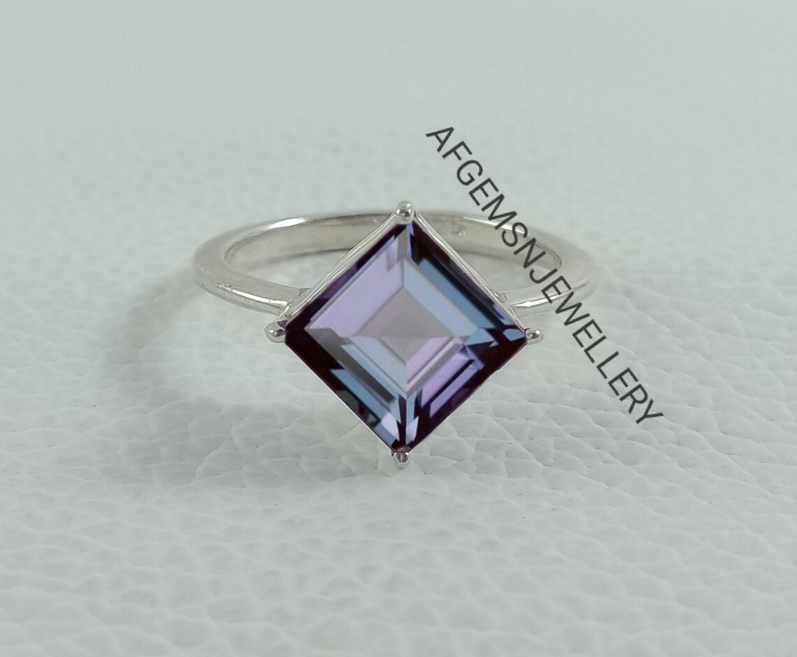 Square Cut Alexandrite Ring Color Changing Stone Engagement | Etsy