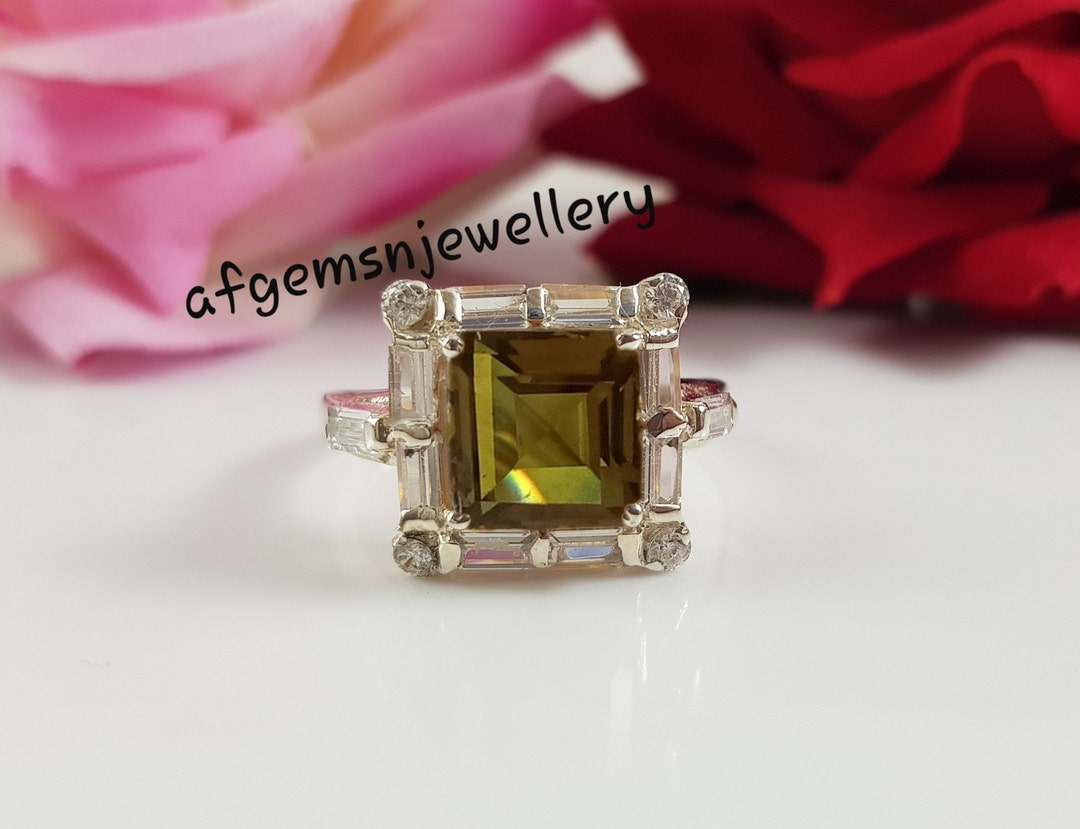 Royal Zultanite Ring-zultanite Gemstone Ring-seven Colour - Etsy