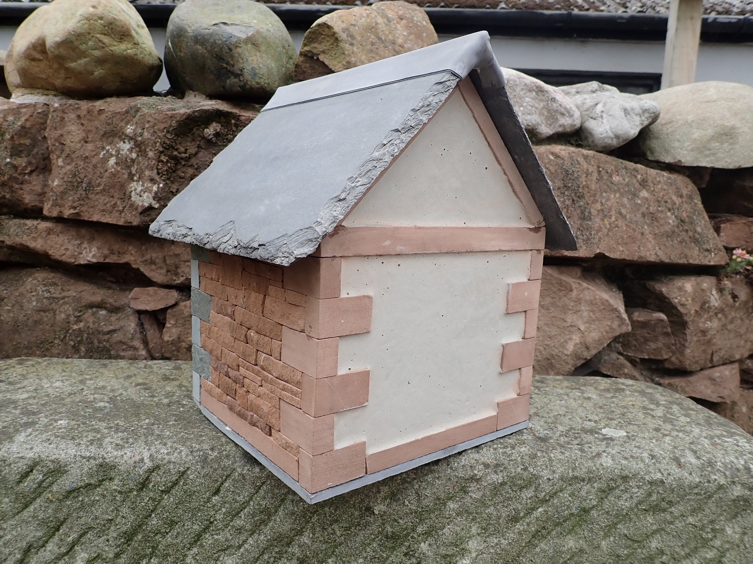 Open Fronted Birdhouse in Cumbrian Slate and Red Sandstone - Etsy UK