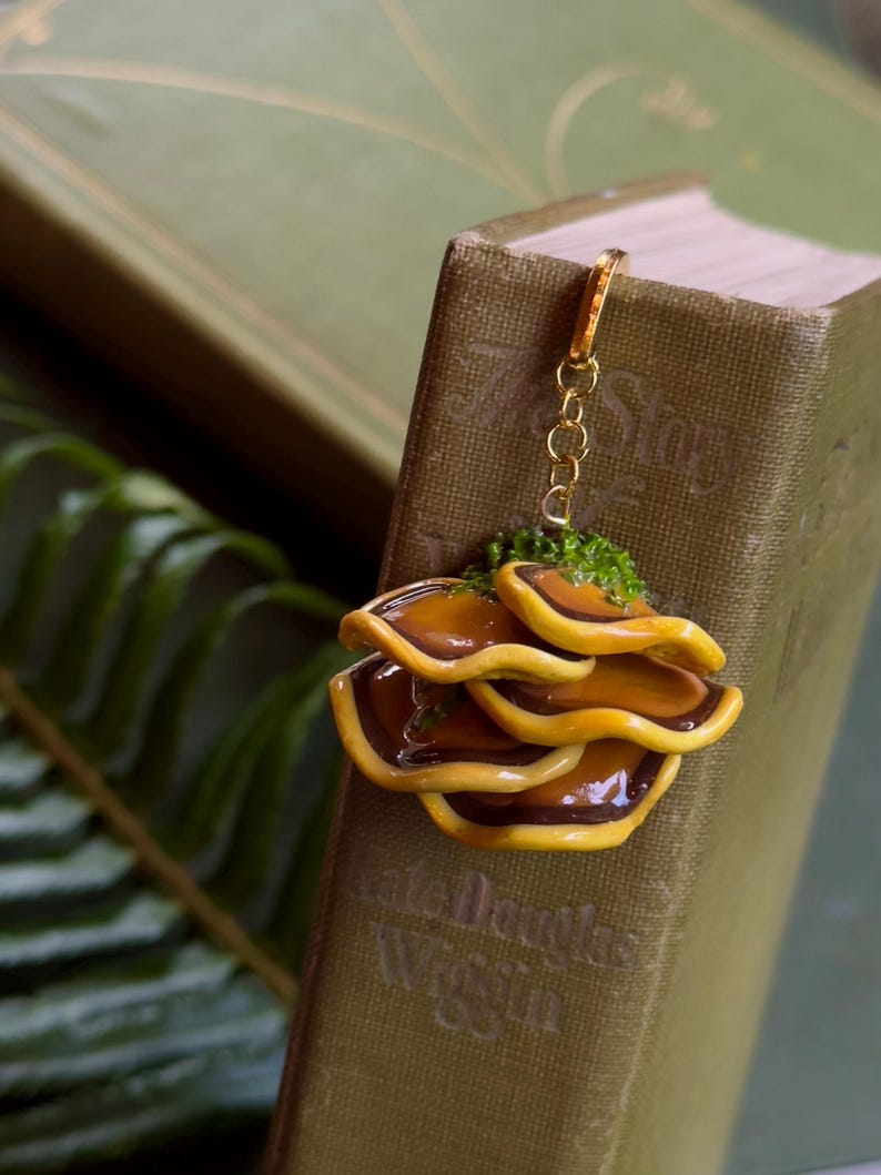 Handmade Polymer Clay Mushroom Bookmark: Forestcore Book Lover Gift - Etsy
