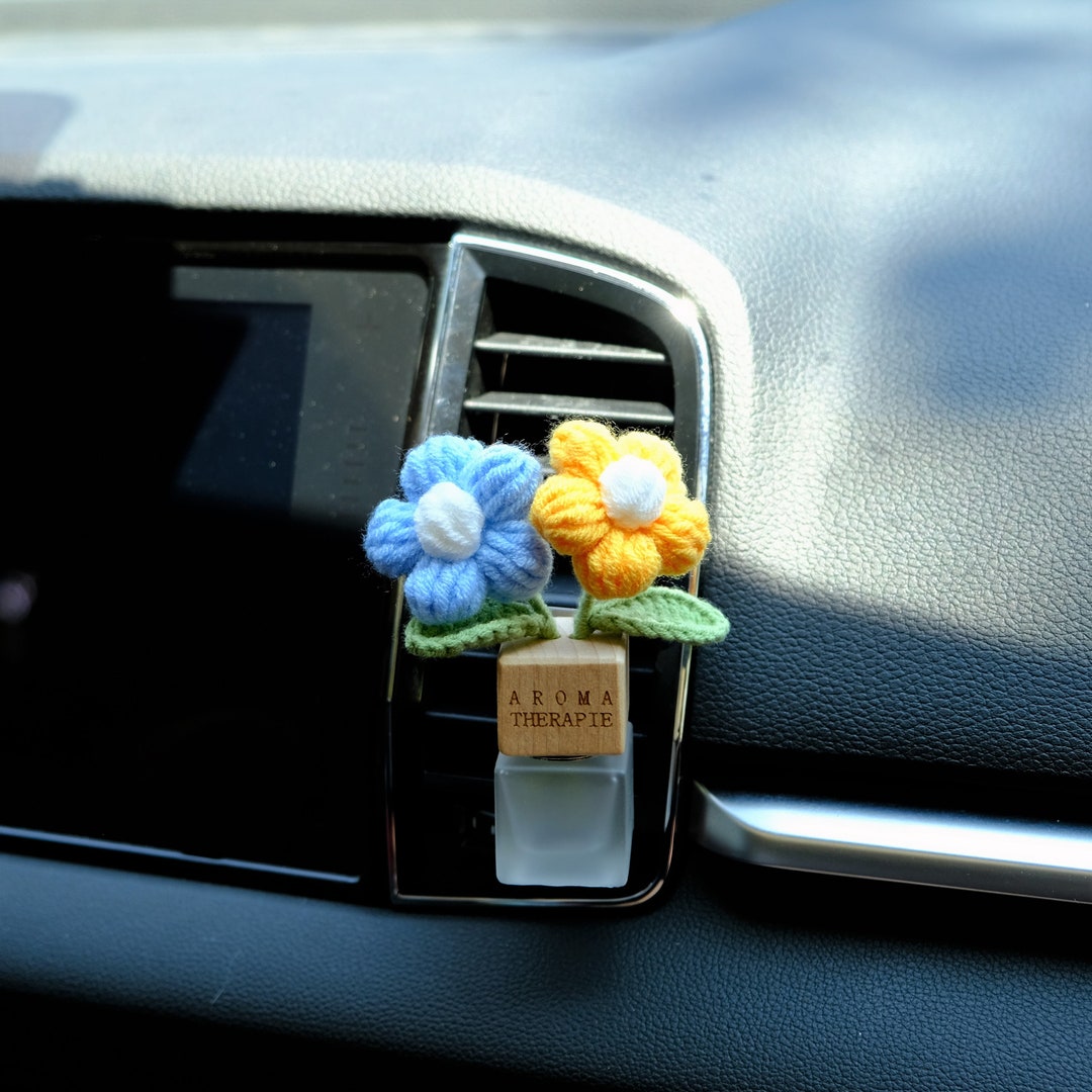 Crochet Daisy Car Diffuser, Car Plant Vent Clip, Flower Car Air ...