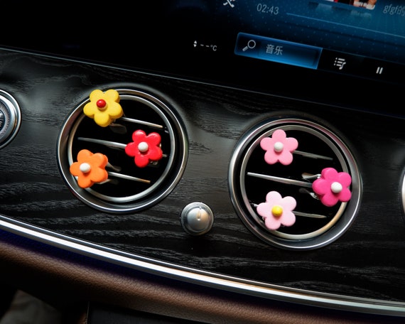 12pcs 6pcs 4pcs Daisy Car Vent Clip Rainbow Daisy Car Air Freshener Cute Interior Car Accessories for Women teens Flower Car Magnet Etsy