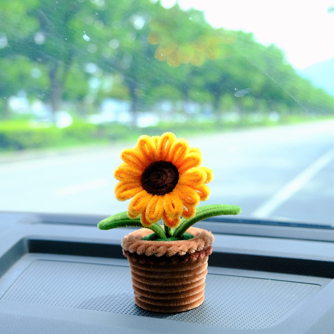 Chenille Sunflower Car Accessory, Bobblehead Sunflower Car Plant ...