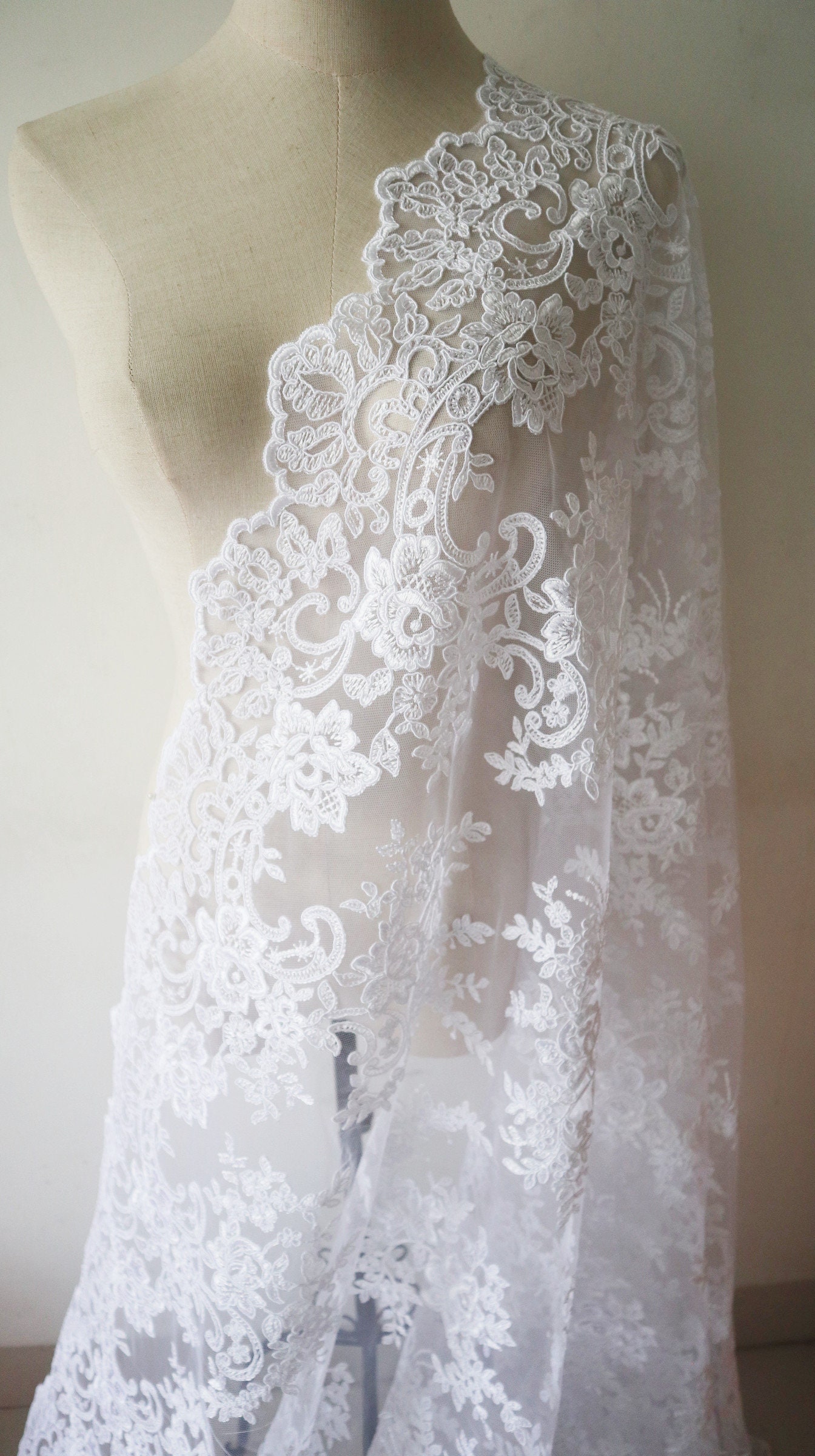 Ivory White Bridal Lace Fabric Big White Retro Floral - Etsy