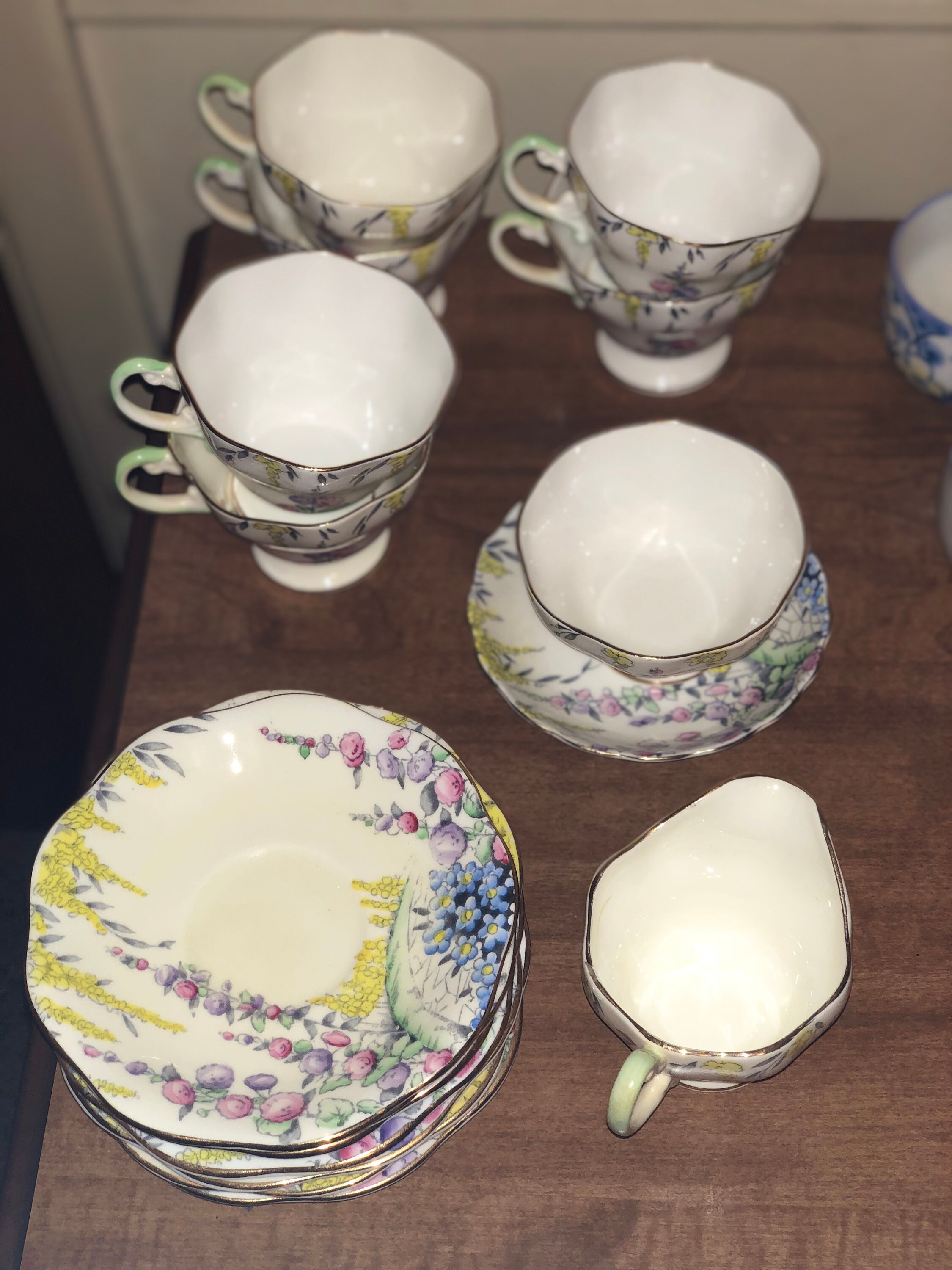 Full Set Foley Bone China - Beautiful Foral Collection in Great ...