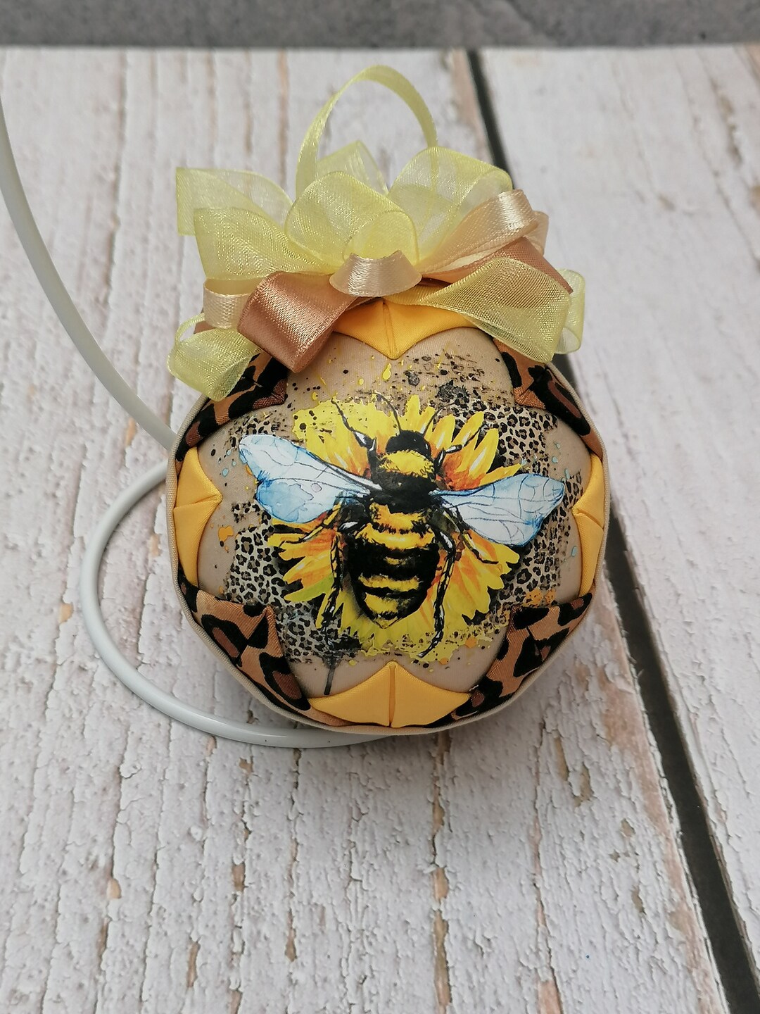 Quilted Ball, No-sew Ornament, Bumblebee, Bee Ornament - Etsy