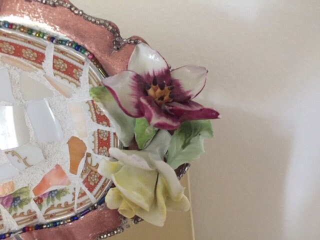 Mosaic Dish Decorative Whimsical Beautiful Floral Bouquetfree Ground ...