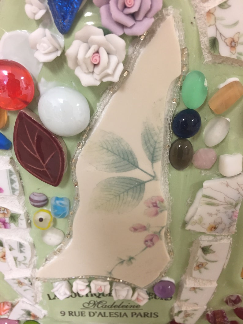 Home Decor Mosaic on Enamel Shelf ~ Mosaic Enamel Shelf Free Ground ...