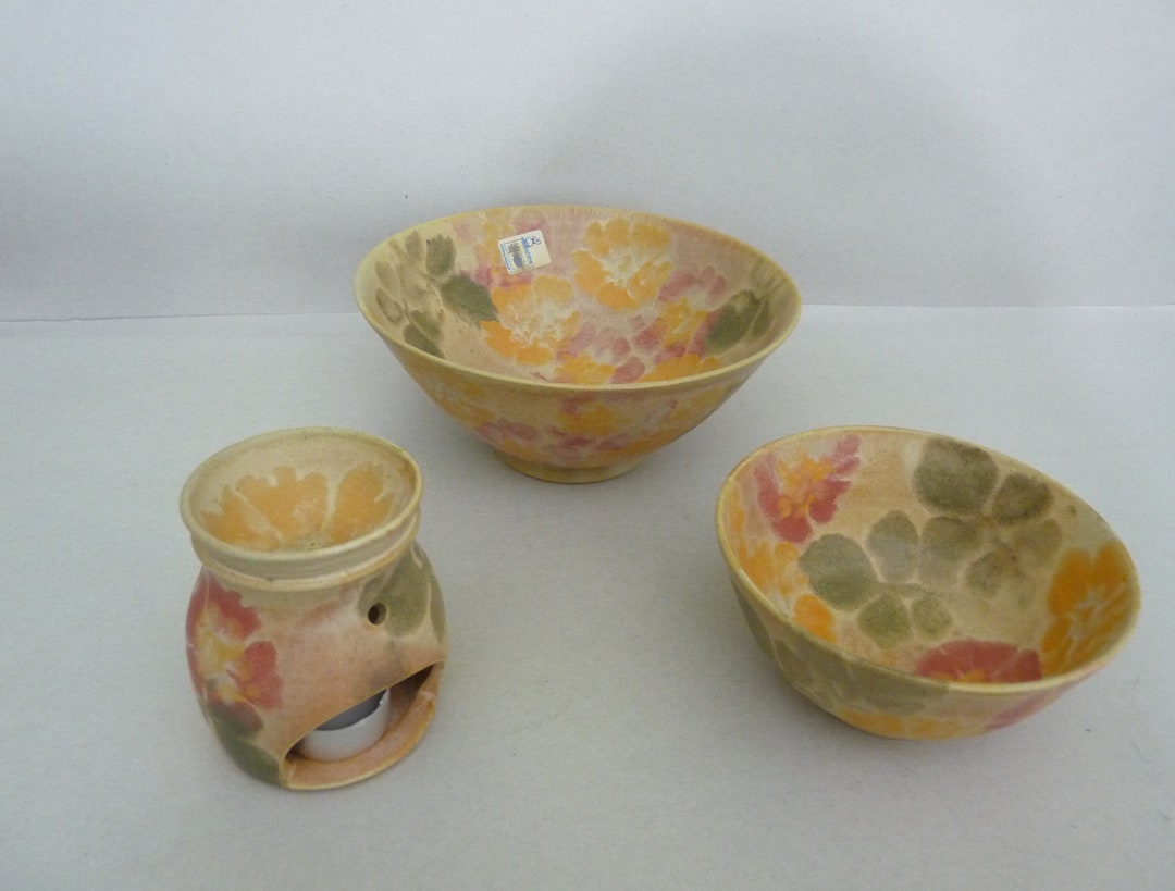 Stunning Set of Two Handmade Bowls and Essence Burner/ Aroma Oil Burner ...