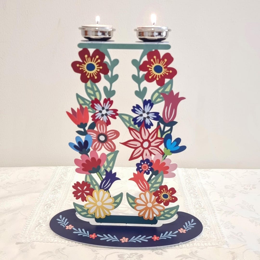 Colorful Candlesticks, Unique Cut Flower Designs, Colorful Backgrounds ...