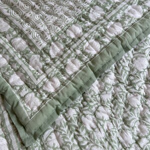 Tagaaibyroshni, Indian Quilt, Block Print Quilt, Printed Reversible ...