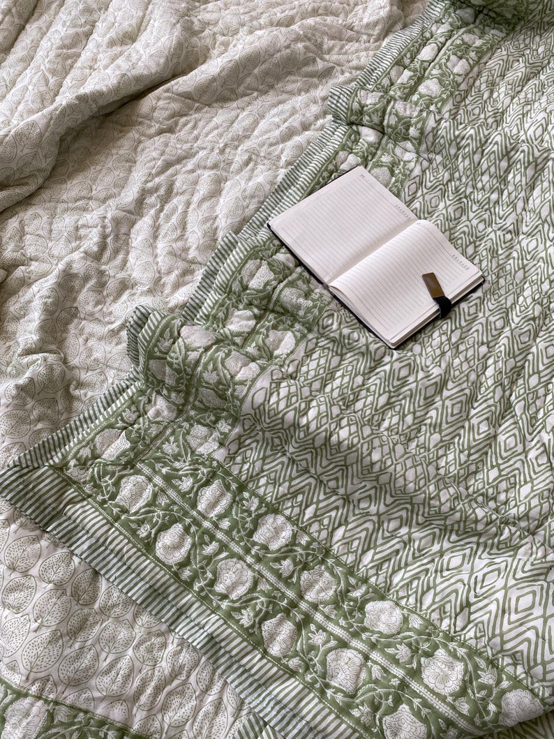 Handmade Block Printed Cotton Quilt, Floral Bedspread Comforter, Indian ...