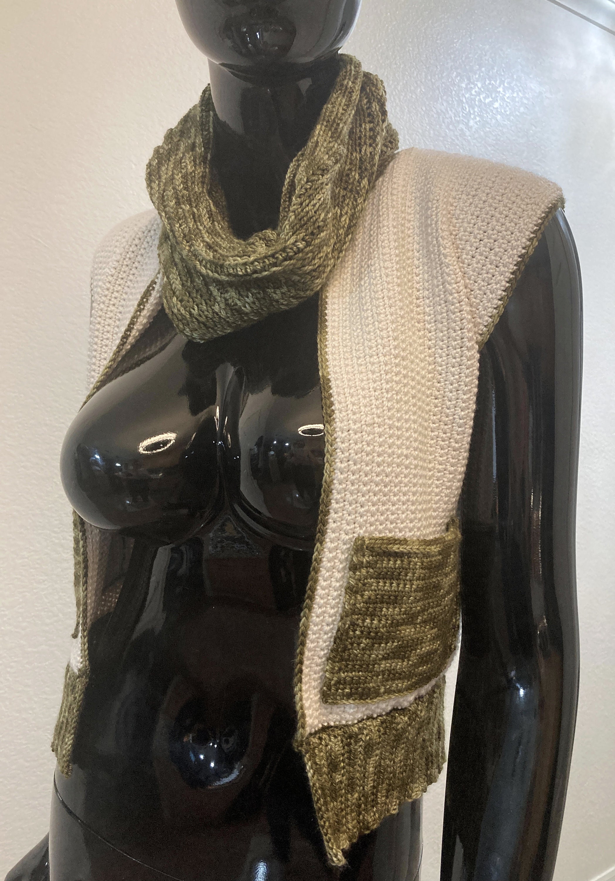 Green Alien the Child Sweater Vest PATTERN Download With - Etsy