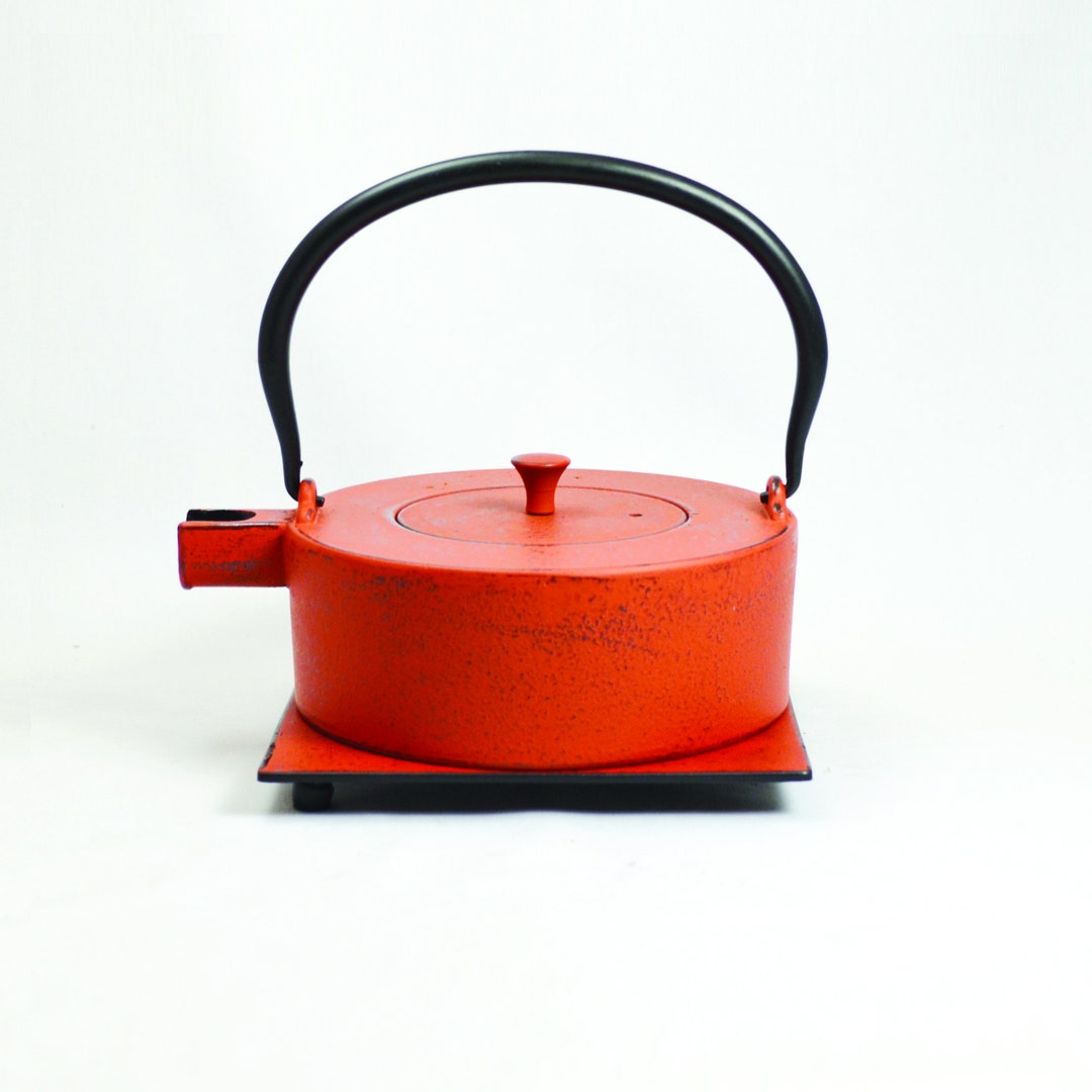 Iron Pot Modern | Teapot Bauhaus Style | Cast Iron Pot - Etsy