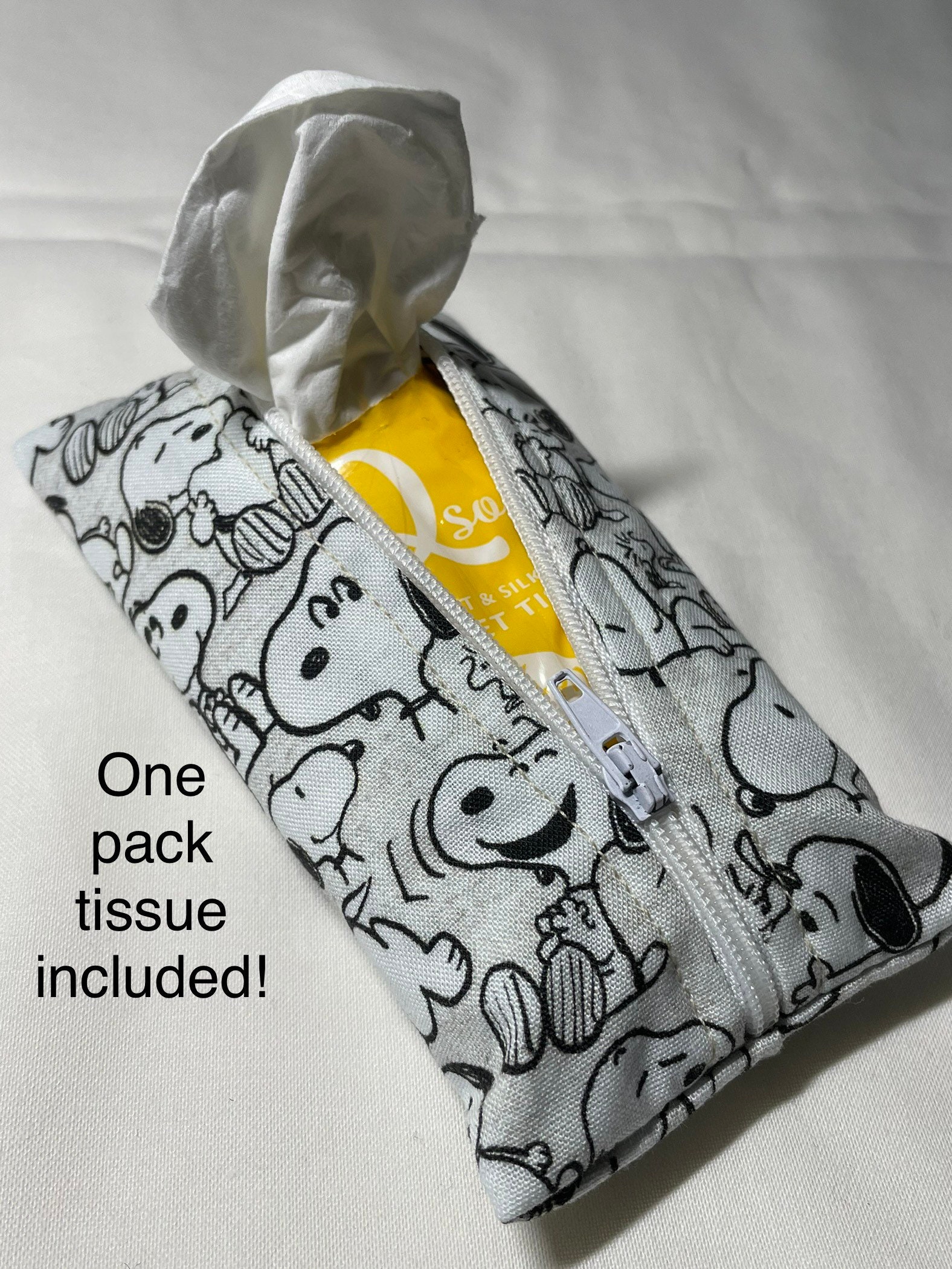 Zippered Pocket Tissue Holder, Travel Tissue Pouch, Snoopy and ...