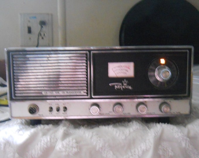 Old CB Radio CR-142 A M CB Transceiver Regency Made in Japan , Regency ...