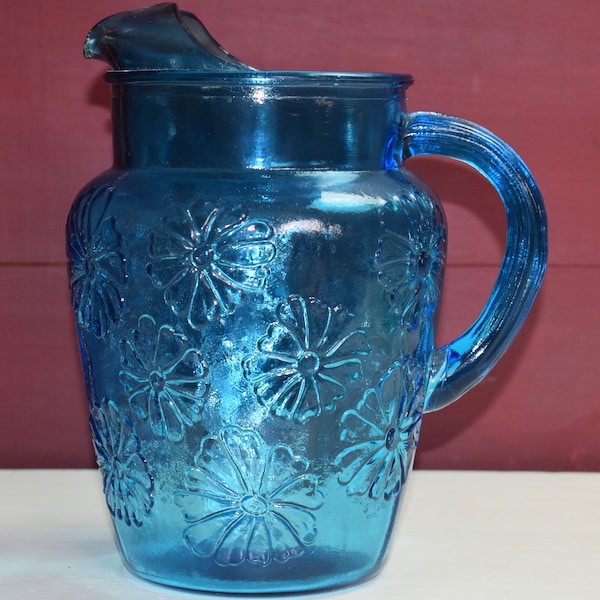 Daisy Pitcher - Etsy